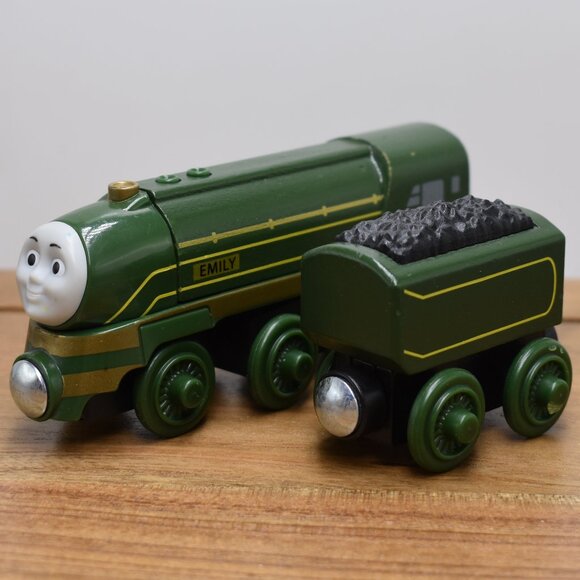 Thomas & Friends | Toys | Emily Streamlined Dfw78 Thomas Friends Wooden ...
